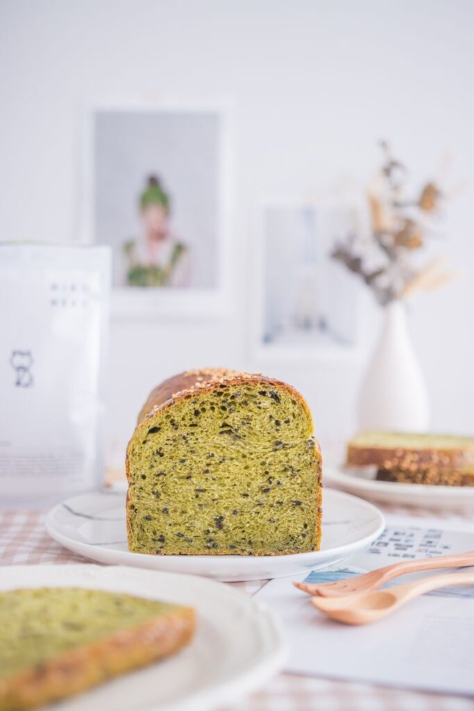 Genmaicha TangZhong No-knead Bread - Niko Neko Matcha