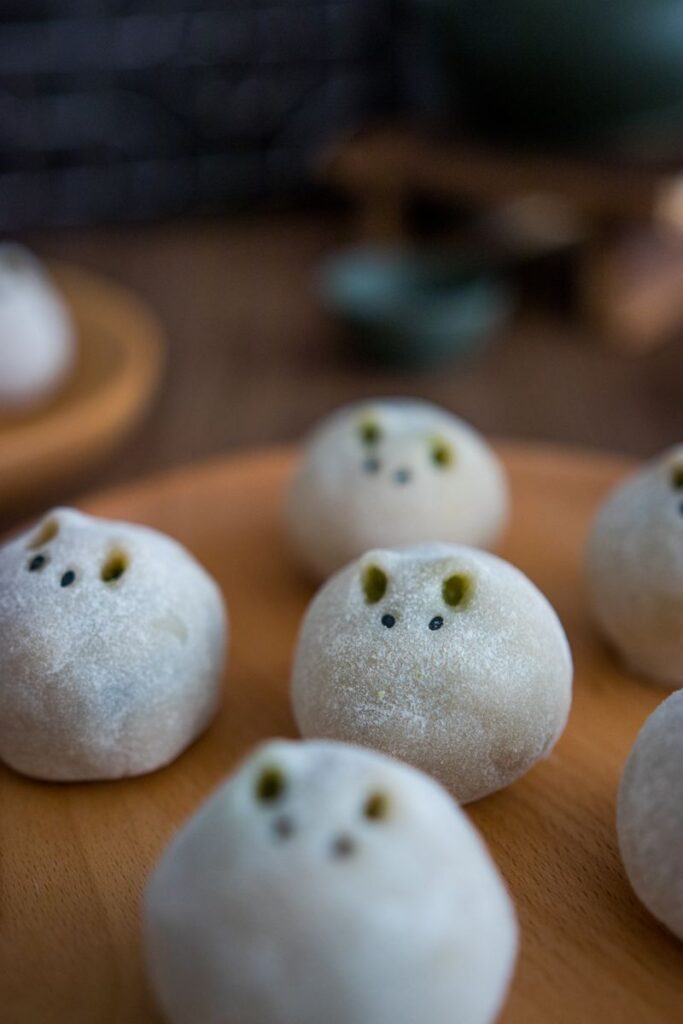 Matcha Snow Skin Bunny Mooncake - Niko Neko Matcha